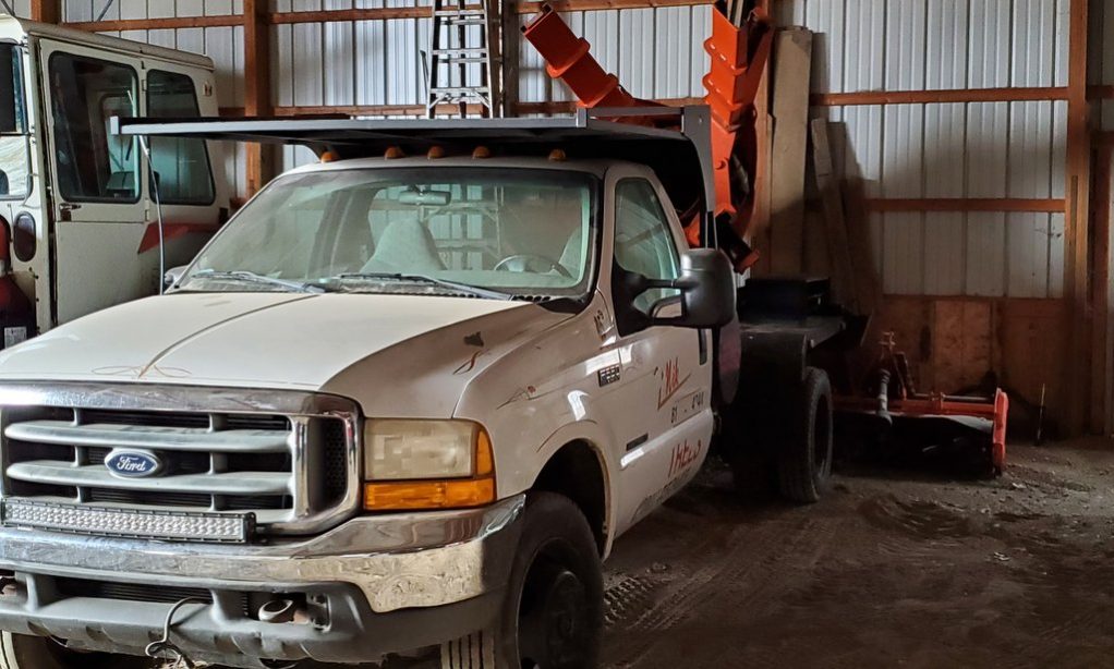 Equipment - Trees On the Move Inc.